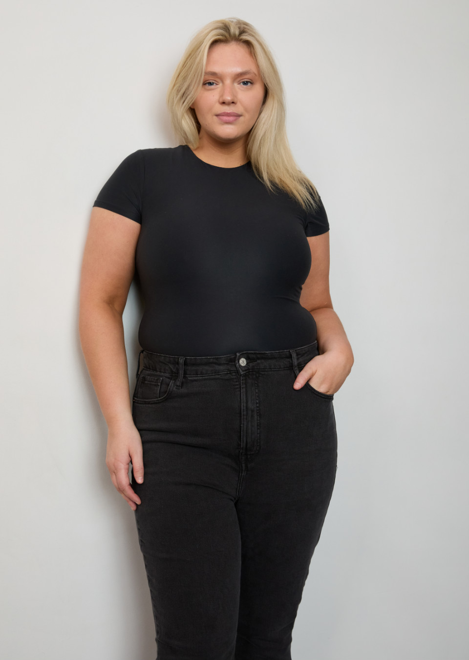 Leah Hassett - JAG Models