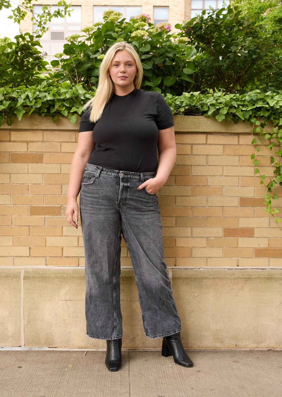 Leah Hassett - JAG Models